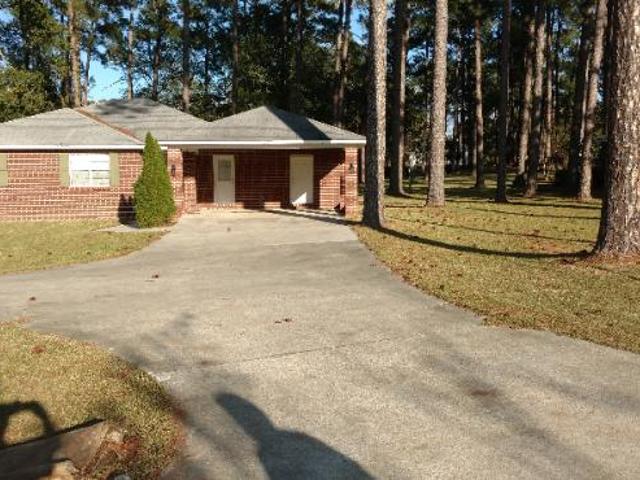 3 Br, 2 bath, Single Family 188 North Johnson St