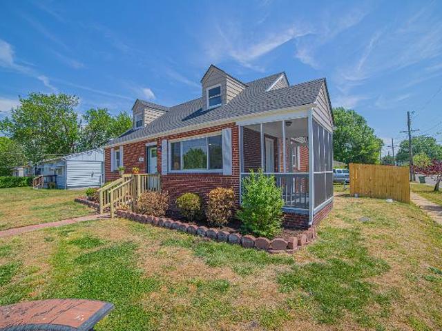 3 Br, 2 bath, Single Family 1901 N 27th St