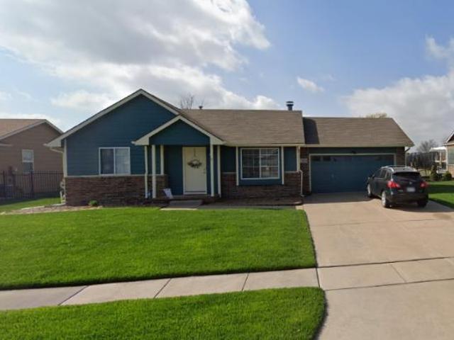 3 Br, 2 bath, Single Family 1909 Summerwood
