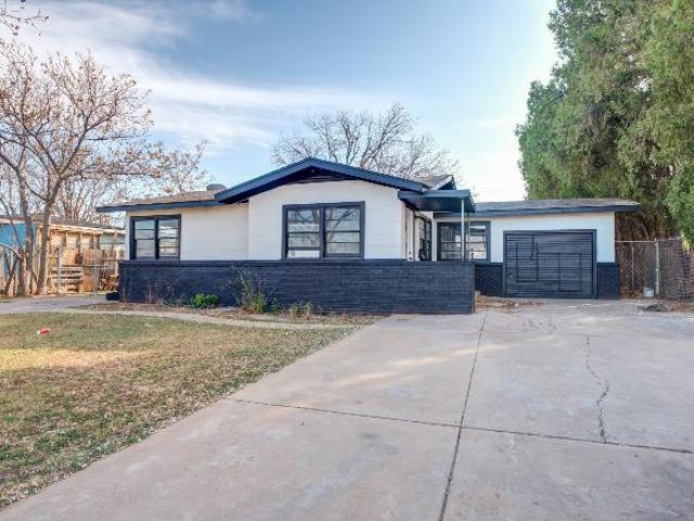 3 Br, 2 bath, Single Family 1913 63rd St