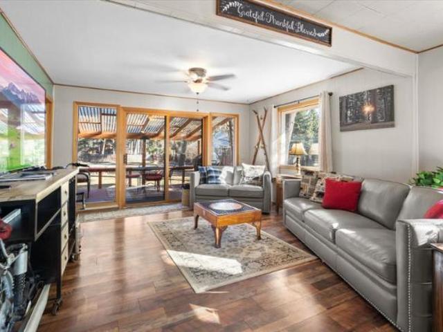 3 Br, 2 bath, Single Family 191 Stoner Creek Road