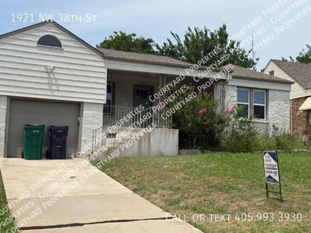 3 Br, 2 bath, Single Family 1921 NW 38th St