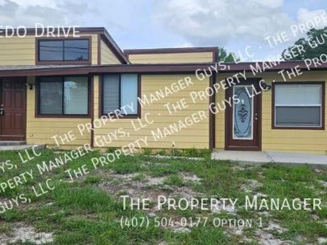 3 Br, 2 bath, Single Family 1925 Laredo Drive