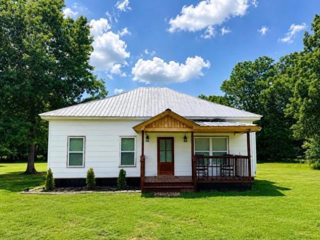 3 Br, 2 bath, Single Family 192 Taska Rd