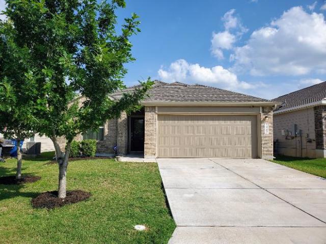 3 Br, 2 bath, Single Family 1953 Bluethroat