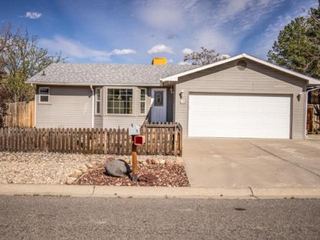 3 Br, 2 bath, Single Family 198 Rincon Drive