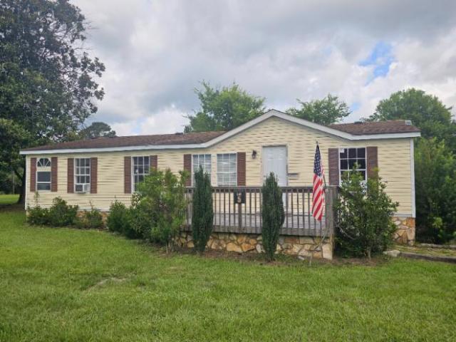 3 Br, 2 bath, Single Family 19 Spell Ln