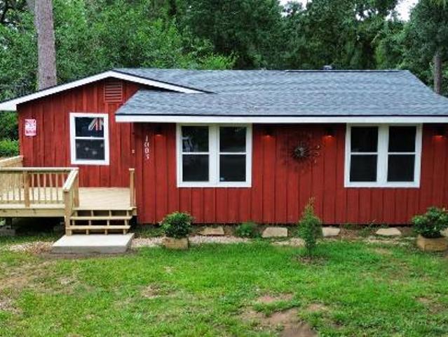 3 Br, 2 bath, Single Family 1003 Crystal River Rd