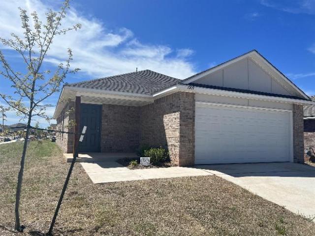 3 Br, 2 bath, Single Family 1009 Ichabod Circle