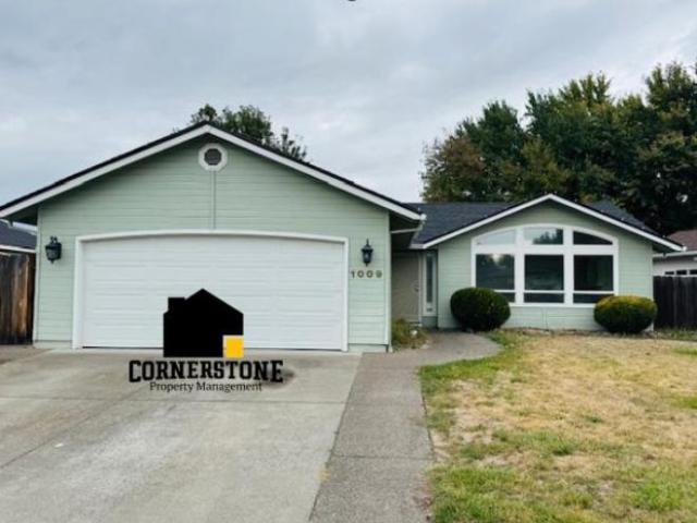 3 Br, 2 bath, Single Family 1009 Juanita Way