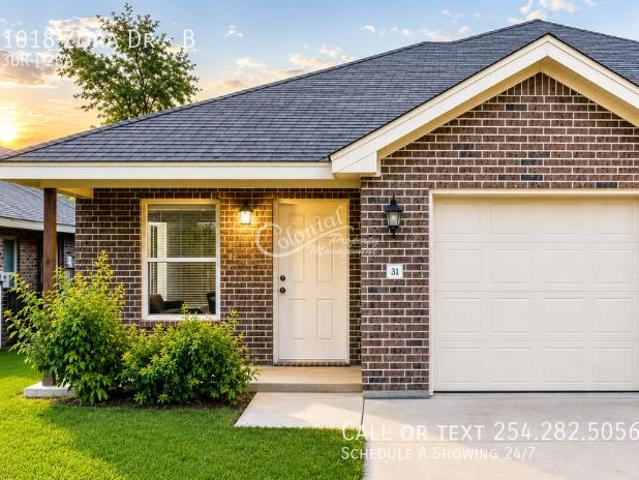 3 Br, 2 bath, Single Family 1018 Zora Dr