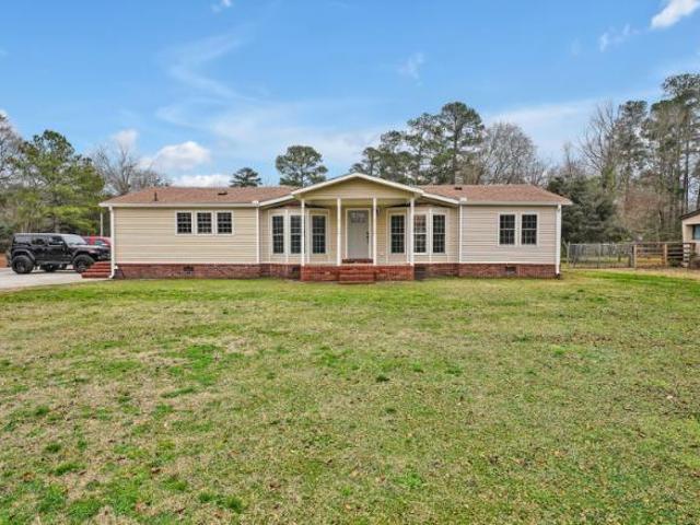 3 Br, 2 bath, Single Family 101 Marlin Court