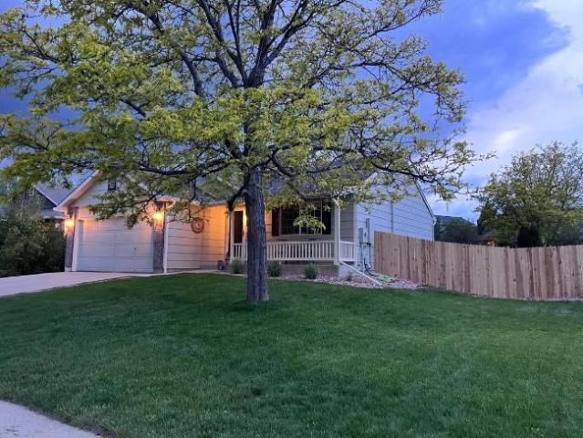 3 Br, 2 bath, Single Family 1022 Woodside Road