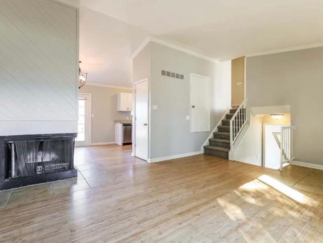 3 Br, 2 bath, Single Family 10256 Briar Forest Dr