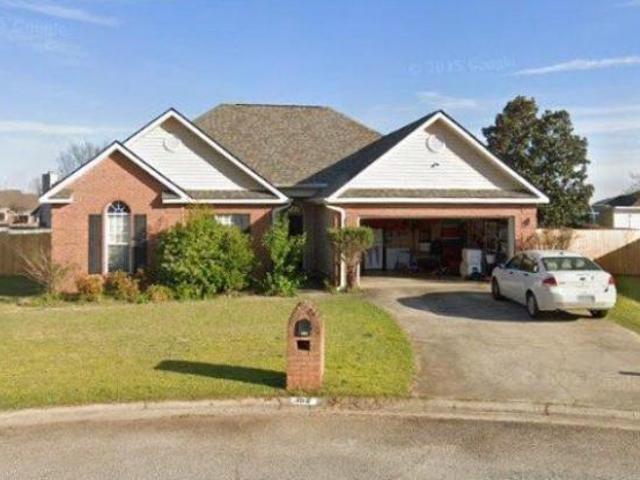 3 Br, 2 bath, Single Family 102 Trevore Ct