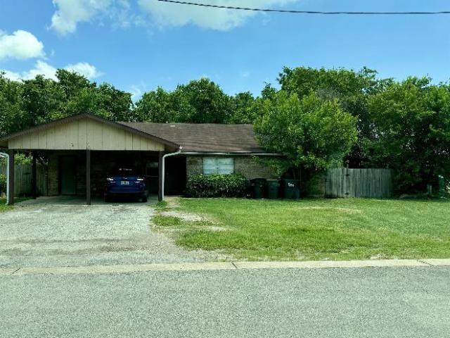 3 Br, 2 bath, Single Family 102 Cockerham Street