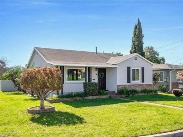3 Br, 2 bath, Single Family 10358 Trabuco St