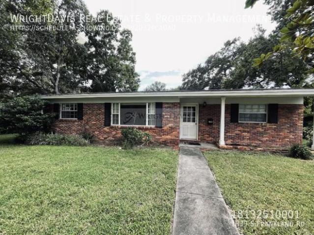 3 Br, 2 bath, Single Family 1039 S Frankland Rd
