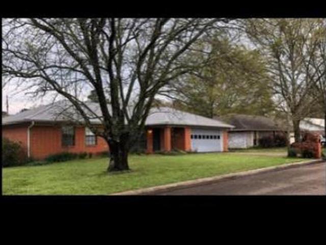 3 Br, 2 bath, Single Family 107 David Drive