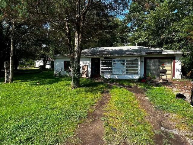 3 Br, 2 bath, Single Family 107 Judith Ln