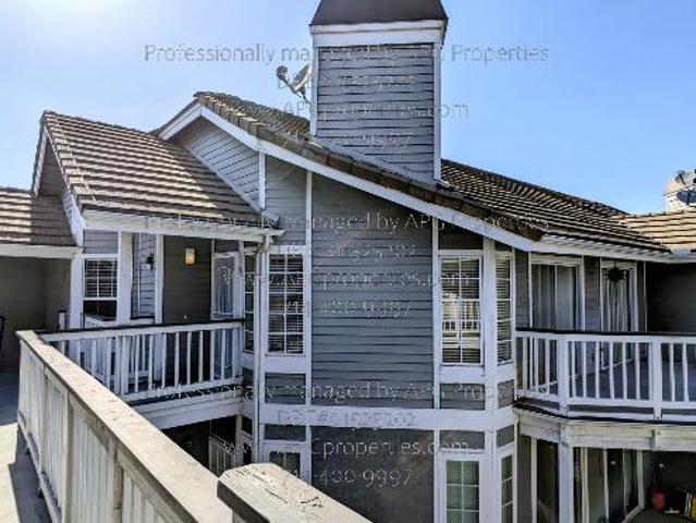 3 Br, 2 bath, Single Family 10401 Garden Grove Blvd