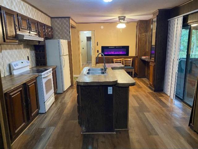 3 Br, 2 bath, Single Family 10402 Camp Mack Road