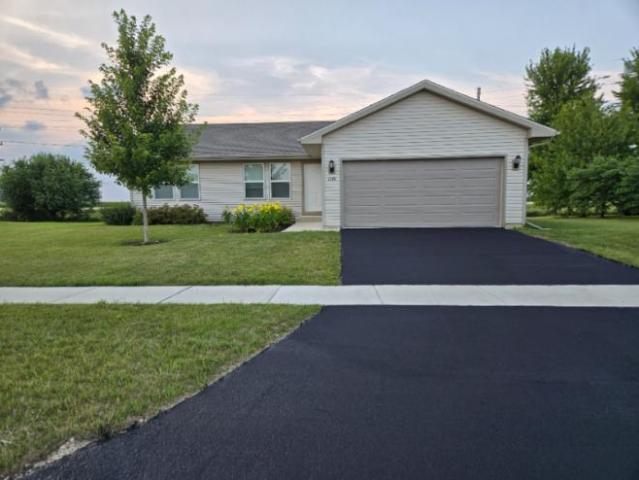 3 Br, 2 bath, Single Family 1044 Witbeck
