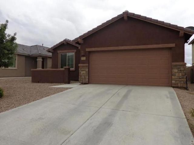 3 Br, 2 bath, Single Family 10450 South Cutting Horse Drive