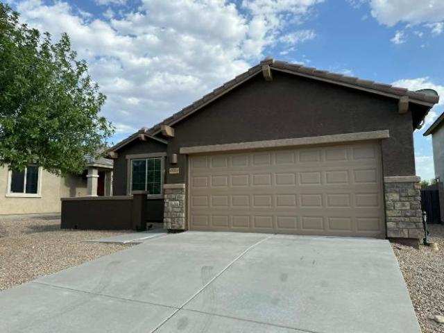 3 Br, 2 bath, Single Family 10450 South Cutting Horse Drive