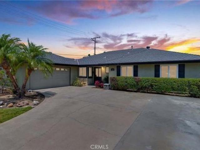 3 Br, 2 bath, Single Family 1049 El Mirador Dr