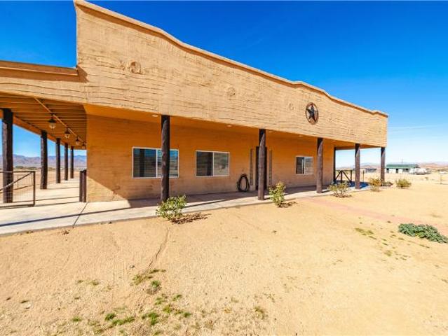 3 Br, 2 bath, Single Family 10563 N Garrett Drive