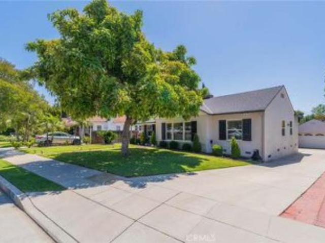 3 Br, 2 bath, Single Family 1058 Kendall Dr
