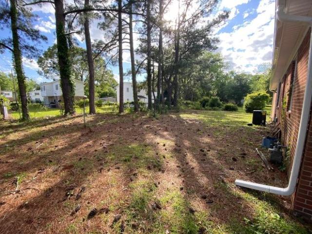 3 Br, 2 bath, Single Family 105 Fort Dr