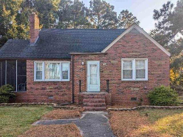 3 Br, 2 bath, Single Family 105 Jones Street