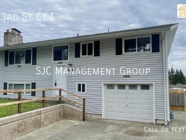 3 Br, 2 bath, Single Family 10614 123rd St Ct E