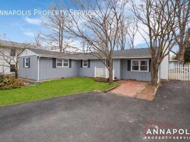 3 Br, 2 bath, Single Family 1066 Broadview Dr