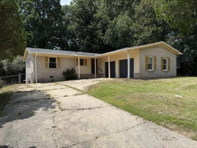 3 Br, 2 bath, Single Family 10697 Thrasher Rd