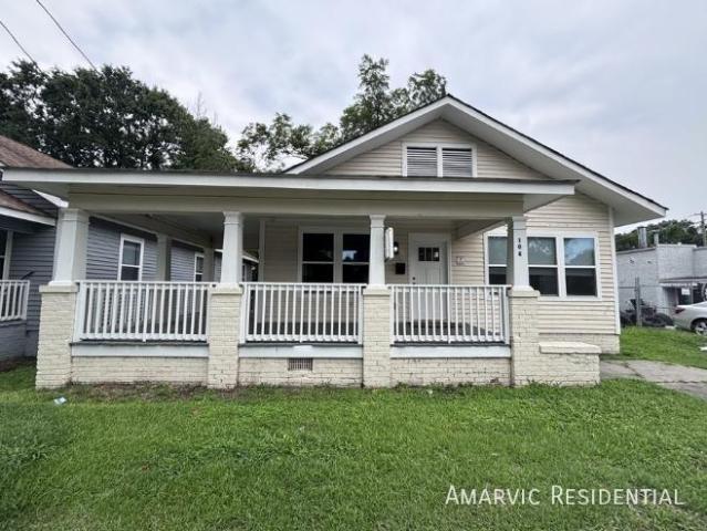 3 Br, 2 bath, Single Family 106 Ridgeway St