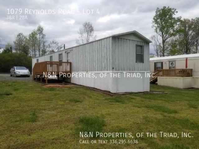 3 Br, 2 bath, Single Family 1079 Reynolds Rd
