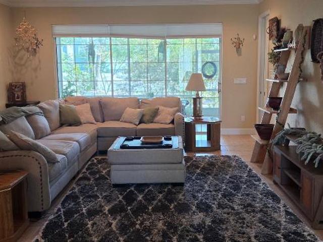 3 Br, 2 bath, Single Family 1104 Old Mill Run