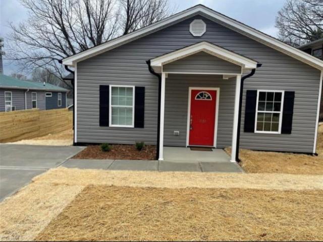 3 Br, 2 bath, Single Family 1110 Thurmond St