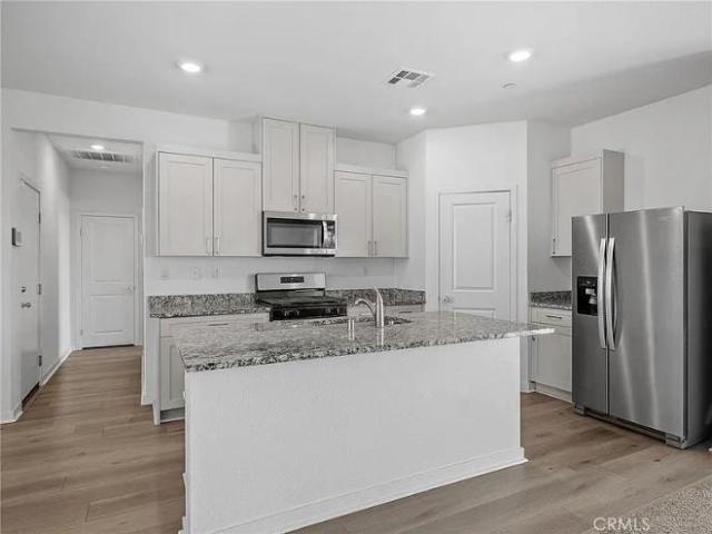 3 Br, 2 bath, Single Family 11155 Fargo Ct