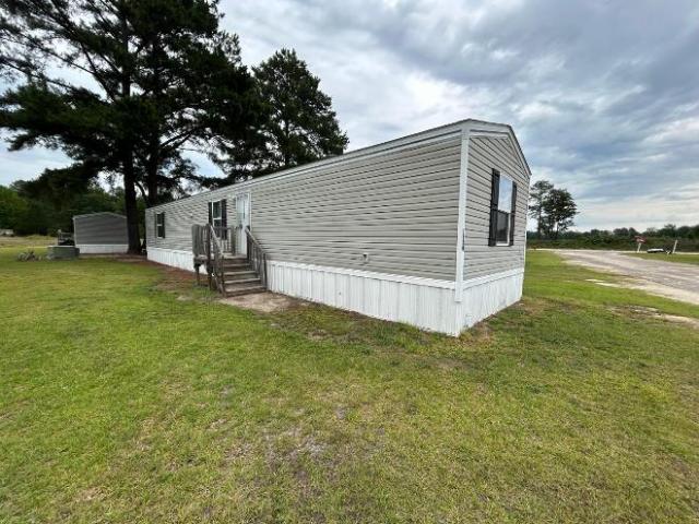 3 Br, 2 bath, Single Family 1120 Victoria St