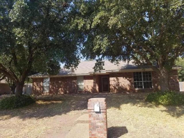 3 Br, 2 bath, Single Family 1125 Dendron Dr