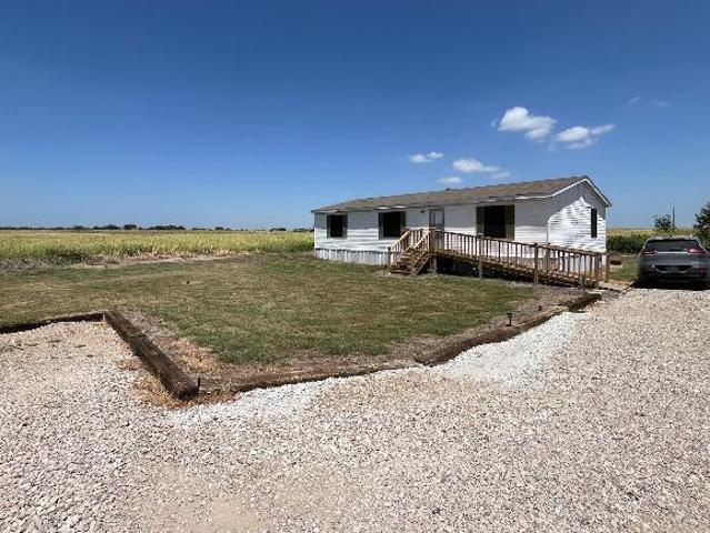 3 Br, 2 bath, Single Family 112 Private Road