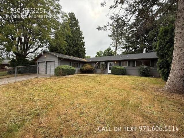 3 Br, 2 bath, Single Family 1130 SE 225th