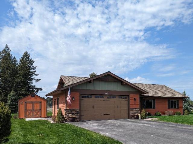 3 Br, 2 bath, Single Family 117 Whispering Meadows Trail