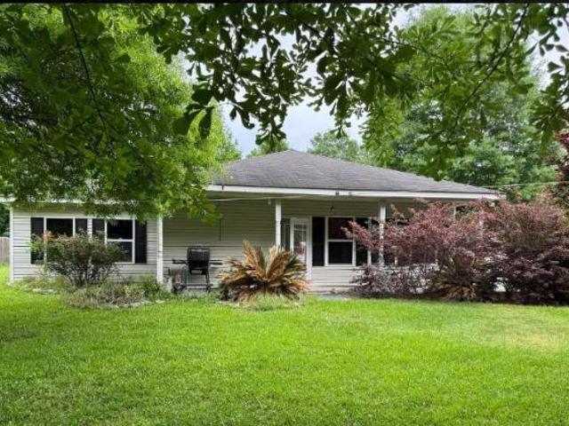 3 Br, 2 bath, Single Family 117 Williamsburg Rd
