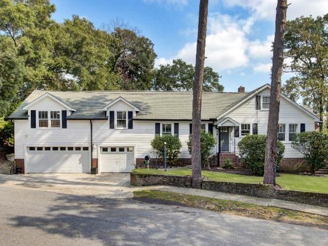 3 Br, 2 bath, Single Family 1146 Buist Ave