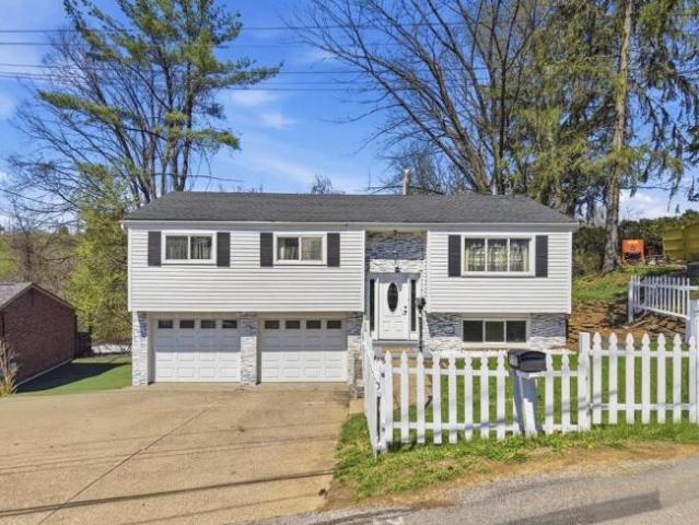 3 Br, 2 bath, Single Family 1149 Jefferson Rd